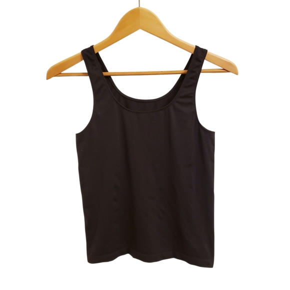 SKIMS | Tops | Skims Black Soft Smoothing Seamless Tank Size L | Poshmark